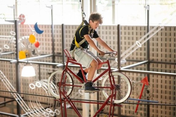 Verkeer op school | Technopolis trapt mee richting veilig verkeer